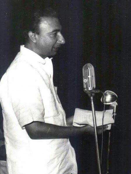 CHINAR SHADE : LATA JI WHO INTRODUCED JAVAED AKHTAR AS A LYRICIST IN ...