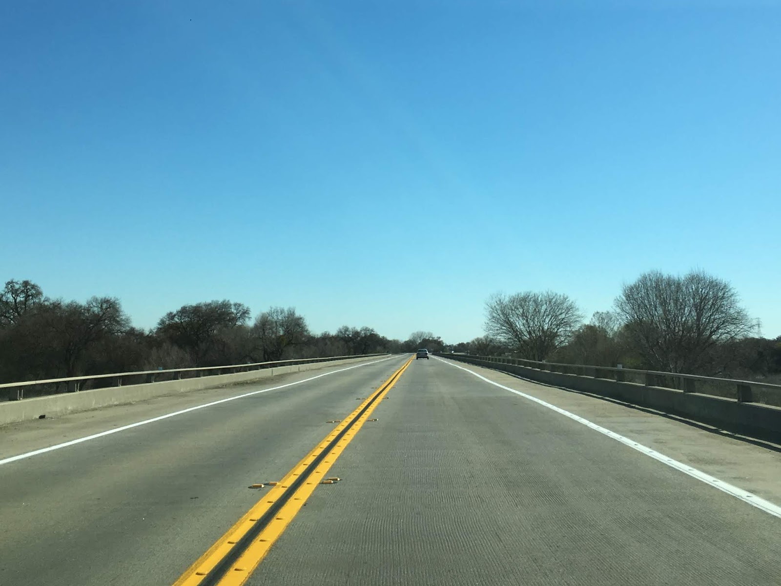 California State Route 132 and Signed County Route J132