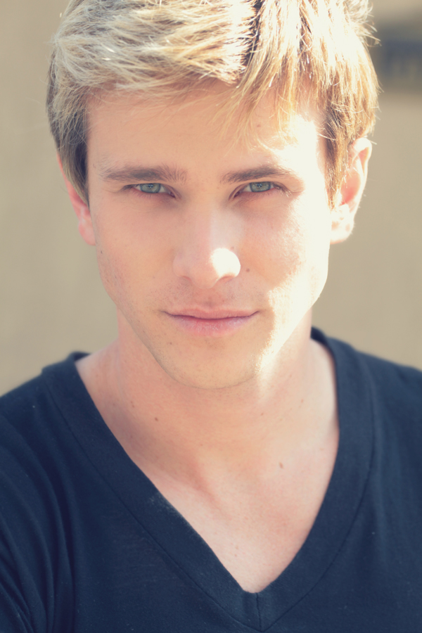 eMexico.net: Alex Tótoli by Kattiany Lima