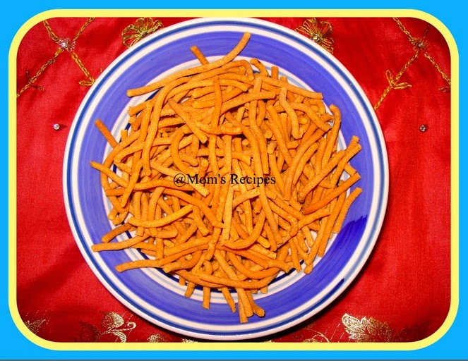 Mom's Recipies: Tikha Gathiya | Teekha Ganthiya | Holi Special Recipe