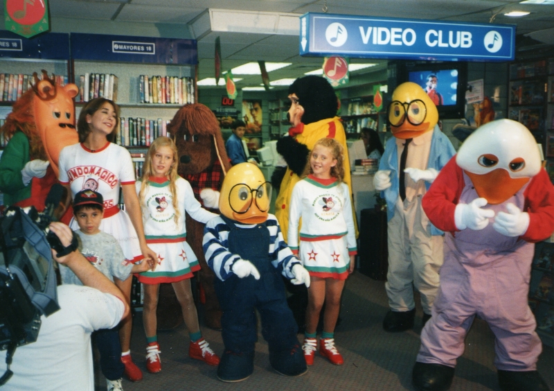 Mundo Mágico TV: La Tía Paula