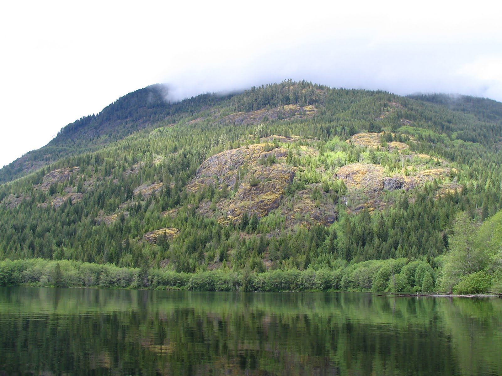Vancouver Island Lake Adventures: Kunlin Lake
