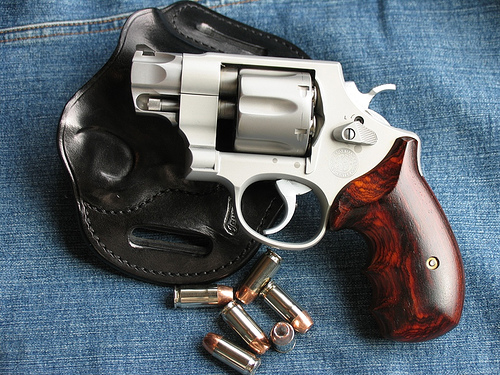 Blog Centro Tático Cobras: Snub Nose - O revólver compacto de cara nova