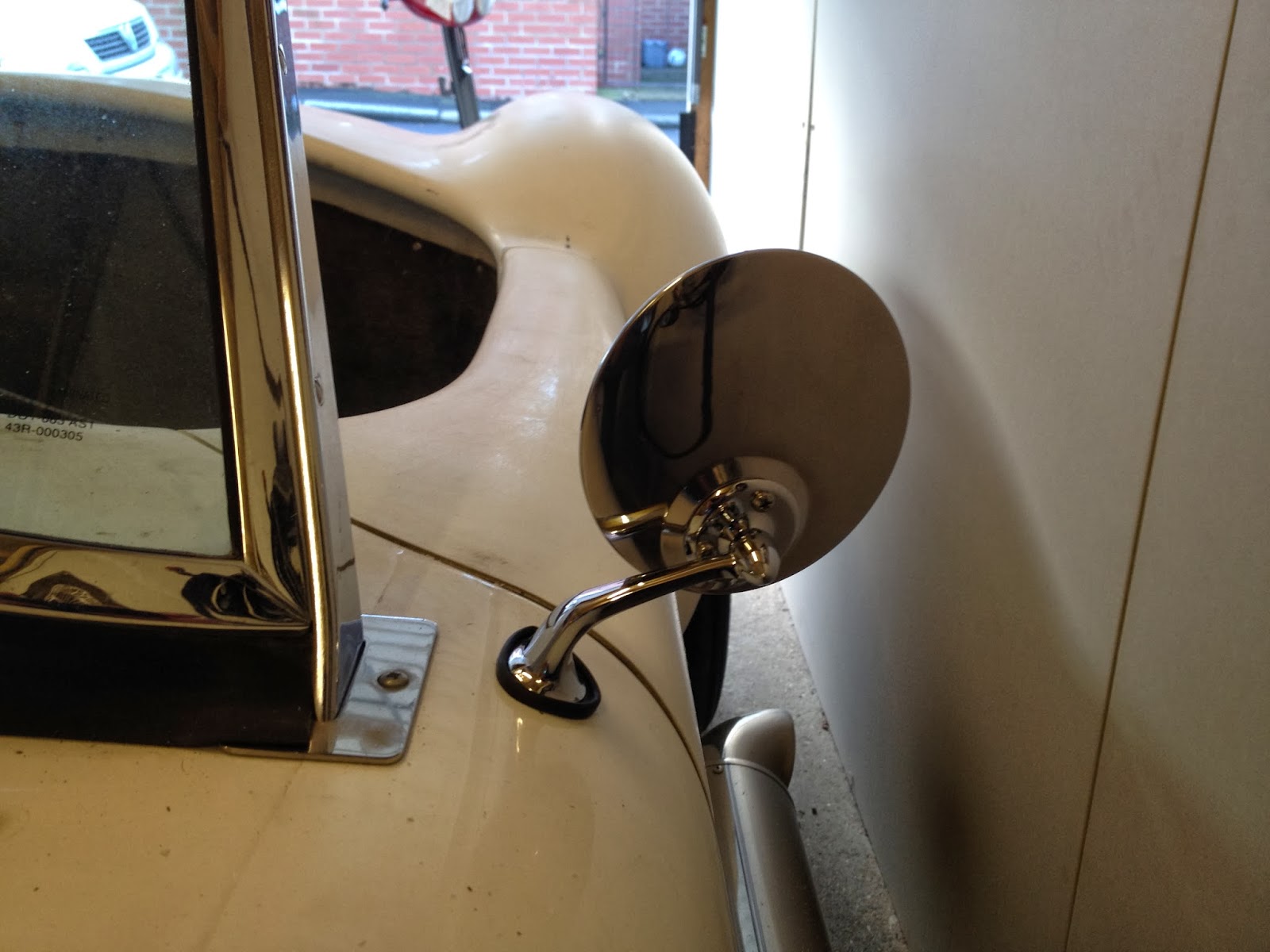 Building an AK 427 Cobra: Mirrors and babys