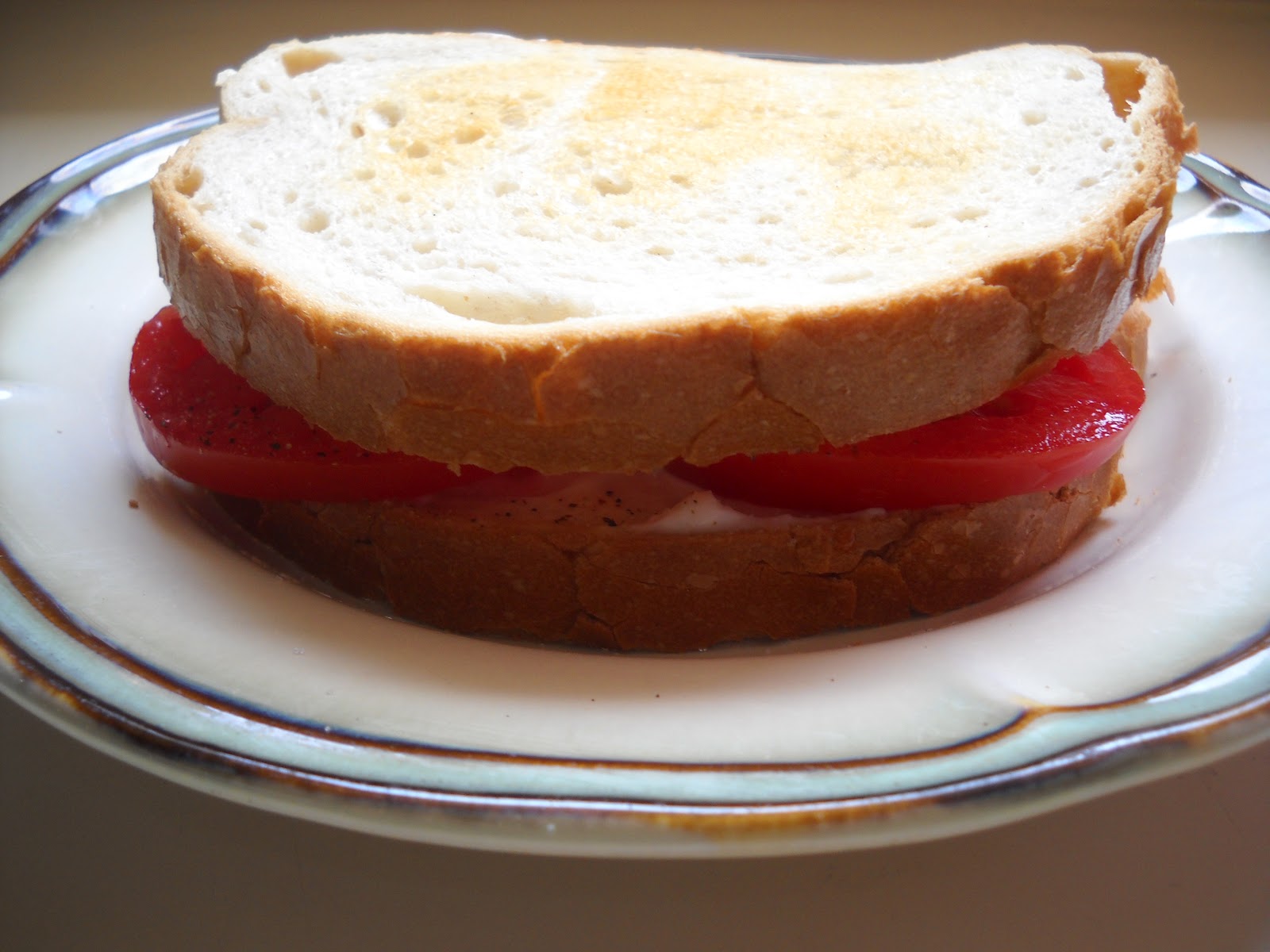 Blessed Vegan Life: Classic Tomato Sandwich, Toasted...or Not
