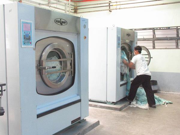 J.King and Sons Company: First Steam Laundry