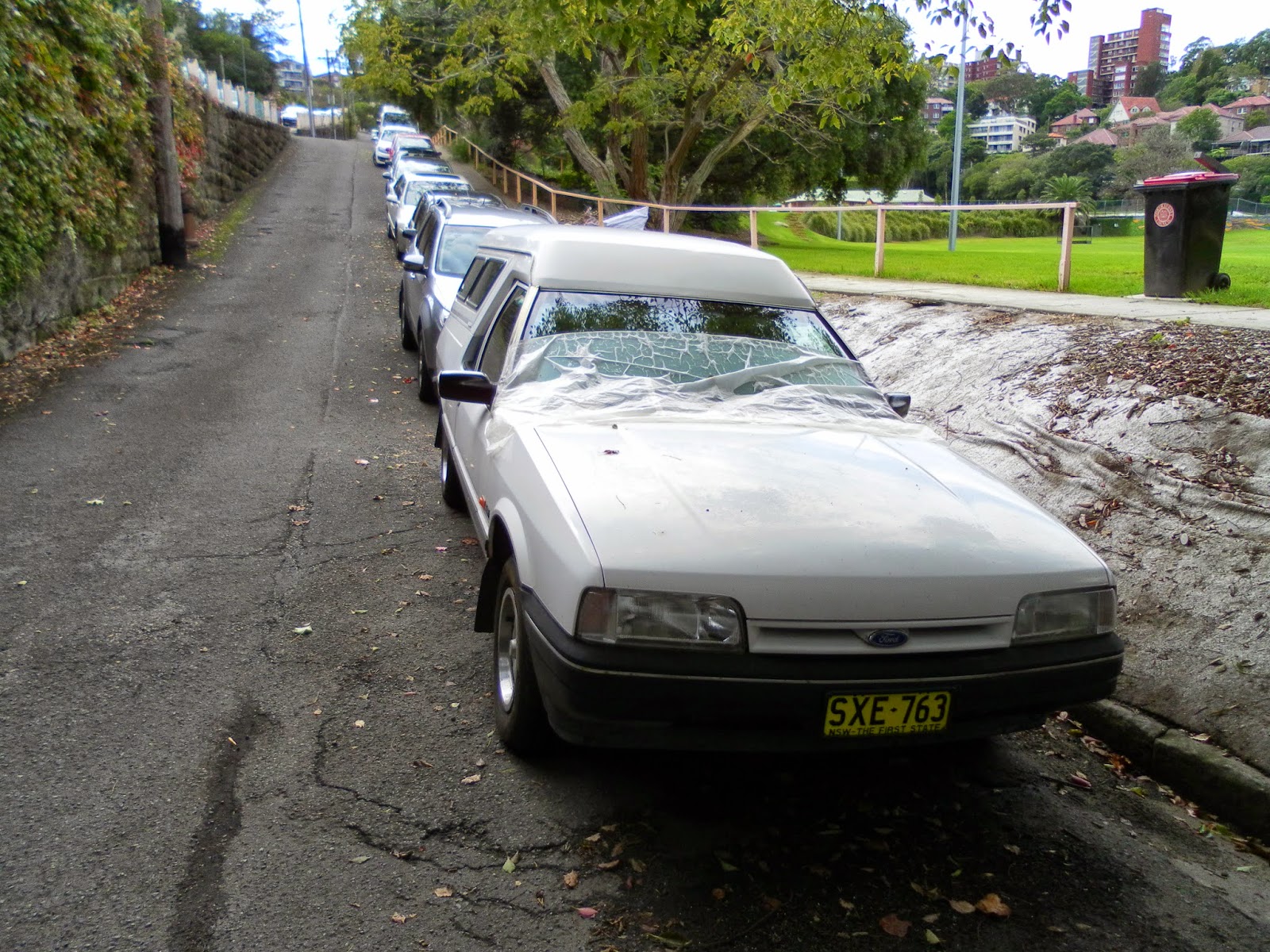 Aussie Old Parked Cars: 1993 Ford XG Falcon Longreach GLi Van