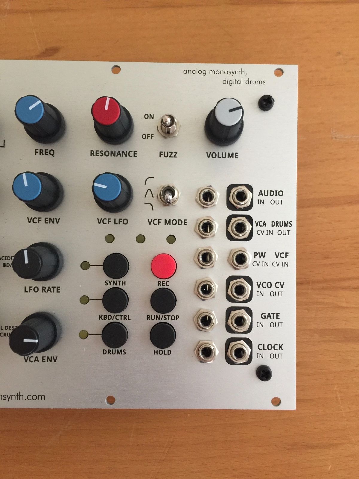 MATRIXSYNTH: Skookum Synth Anookum - Mutable Instruments Anushri Clone ...