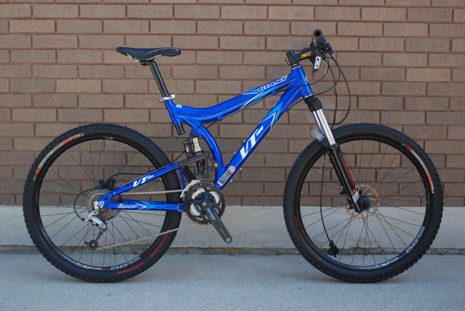 ANEX BICYCLES: Giant VT2