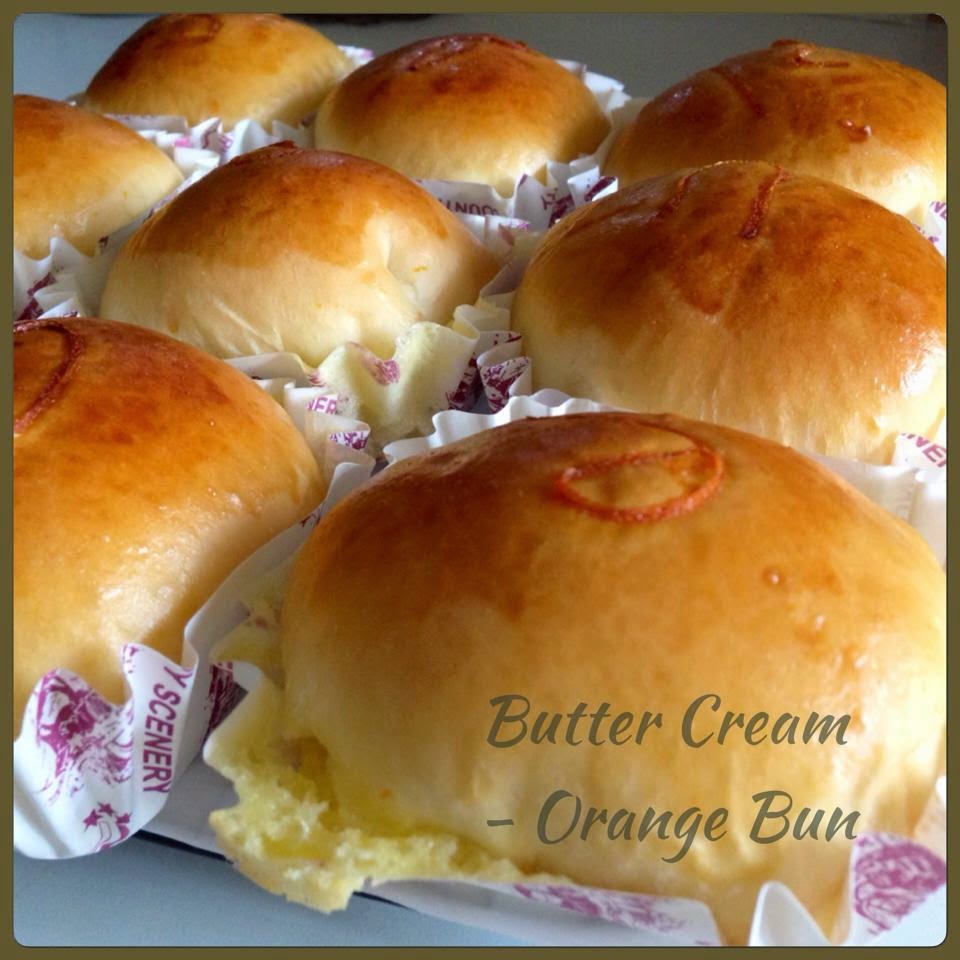 Orange bun with butter cream filling by Goh NgaiLeng