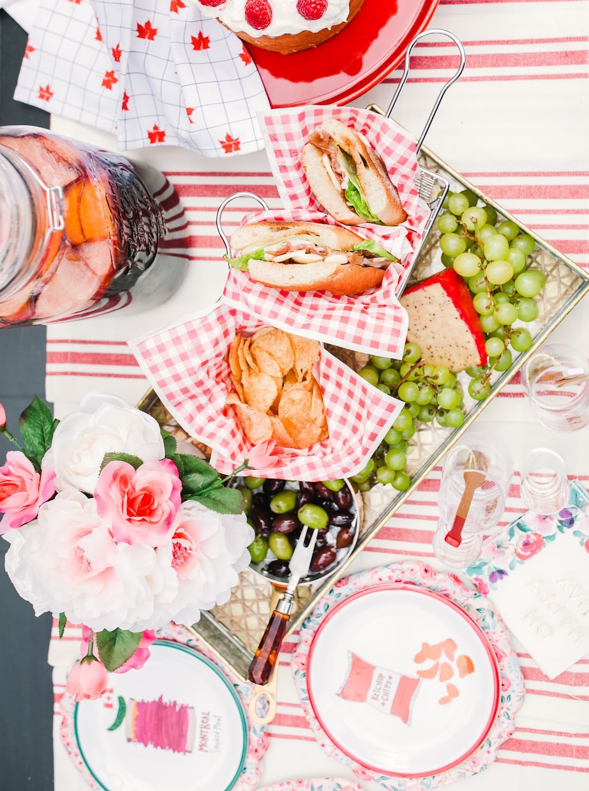 How to Throw a Stylish Canada Day Party – Bijuleni