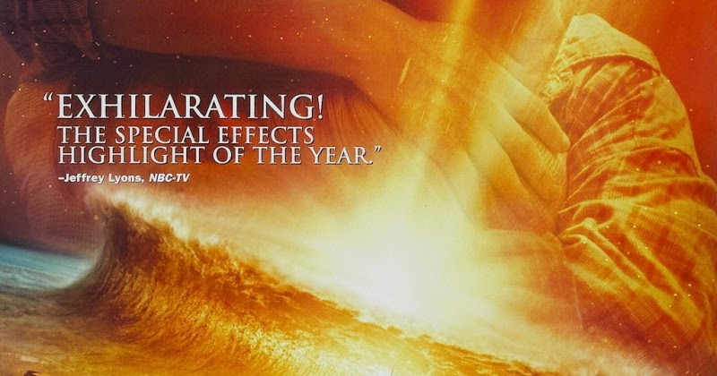 Film Guru Lad - Film Reviews: Deep Impact Review