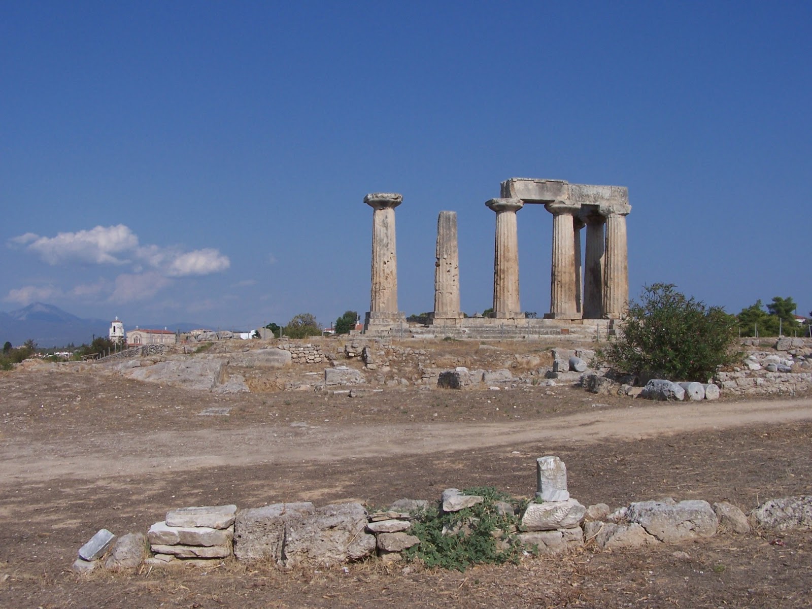 Dağa Kaçtım: KORİNT; KANALI ve HATIRLATTIKLARI