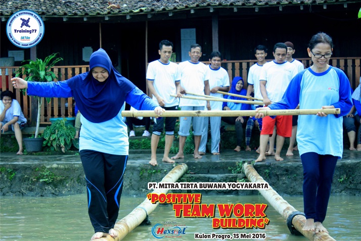 Asiknya Refreshing di Dolan Deso Boro bersama Rekan-Rekan Hexsoul