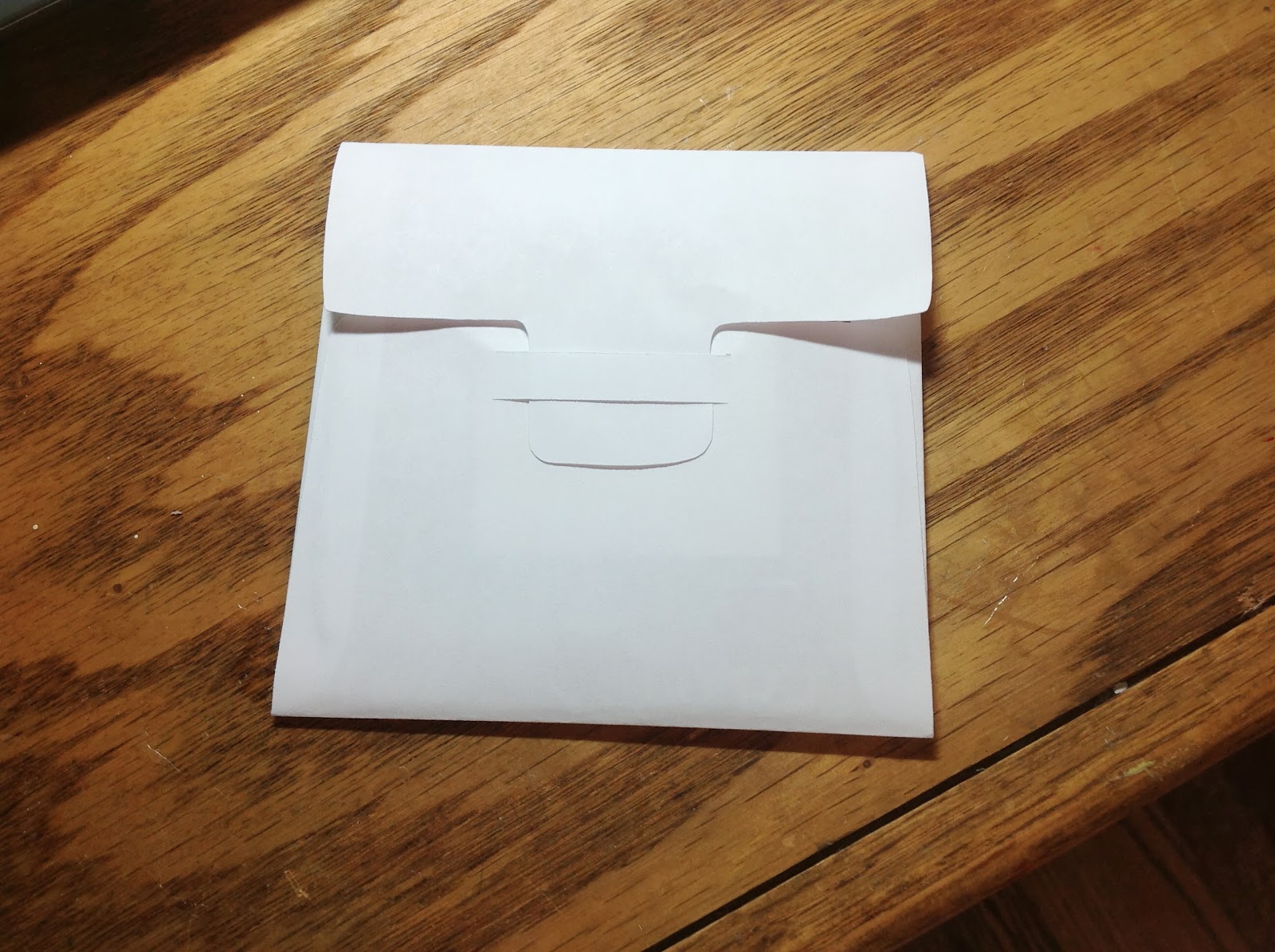 Papercrafts and other fun things: August 2013