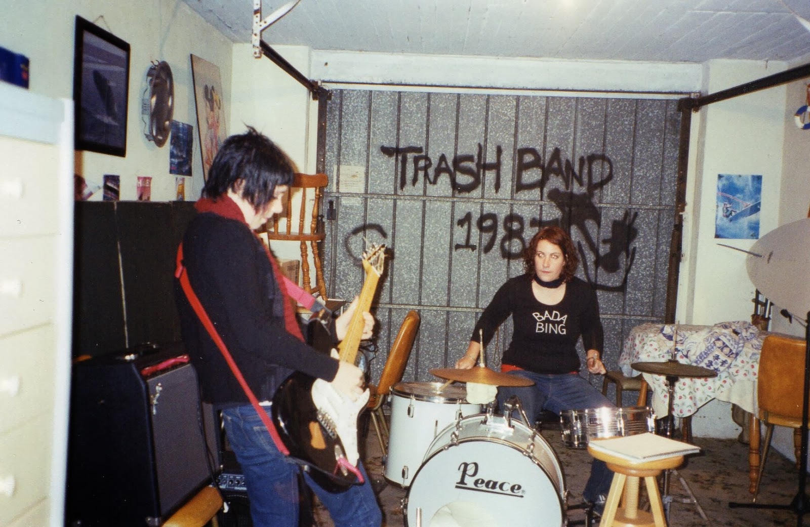 Food Endeavours of the Blue Apocalypse: Fridey at the Hydey – Trash ...