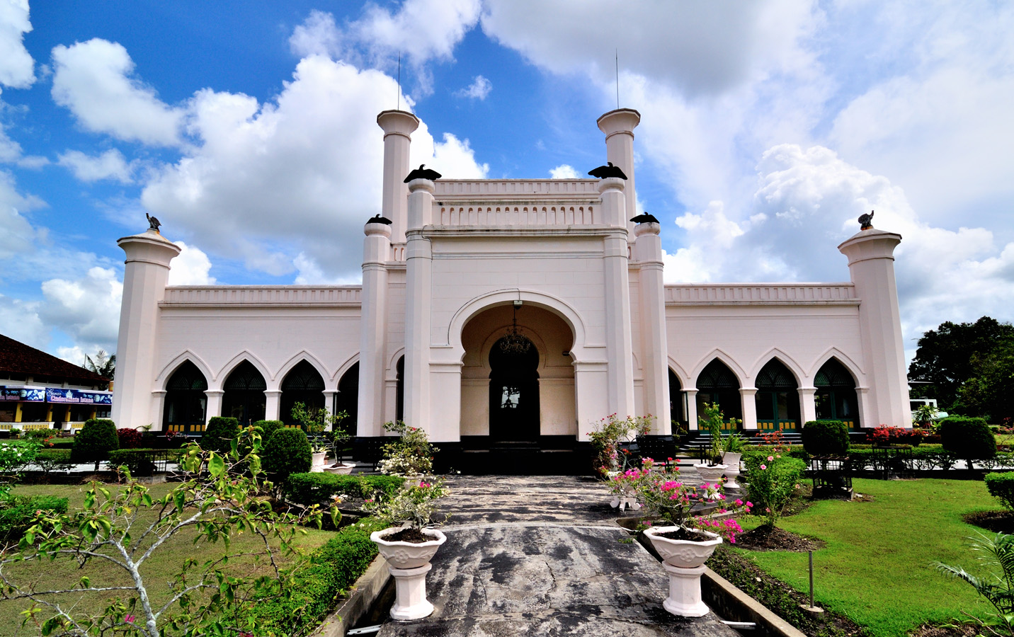 Tempat Bersejarah di Provinsi Riau - Tempat Wisata
