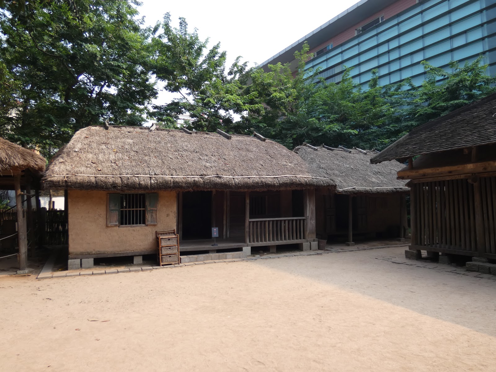 It is not a Cambodian Architecture Lab.: Cham house, Vietnam Museum of ...
