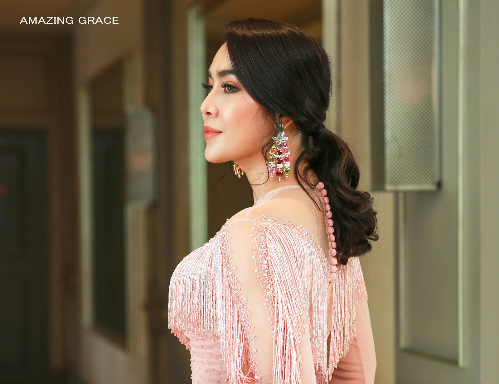 Moe Hay Ko Beautiful Myanmar Dress Photos