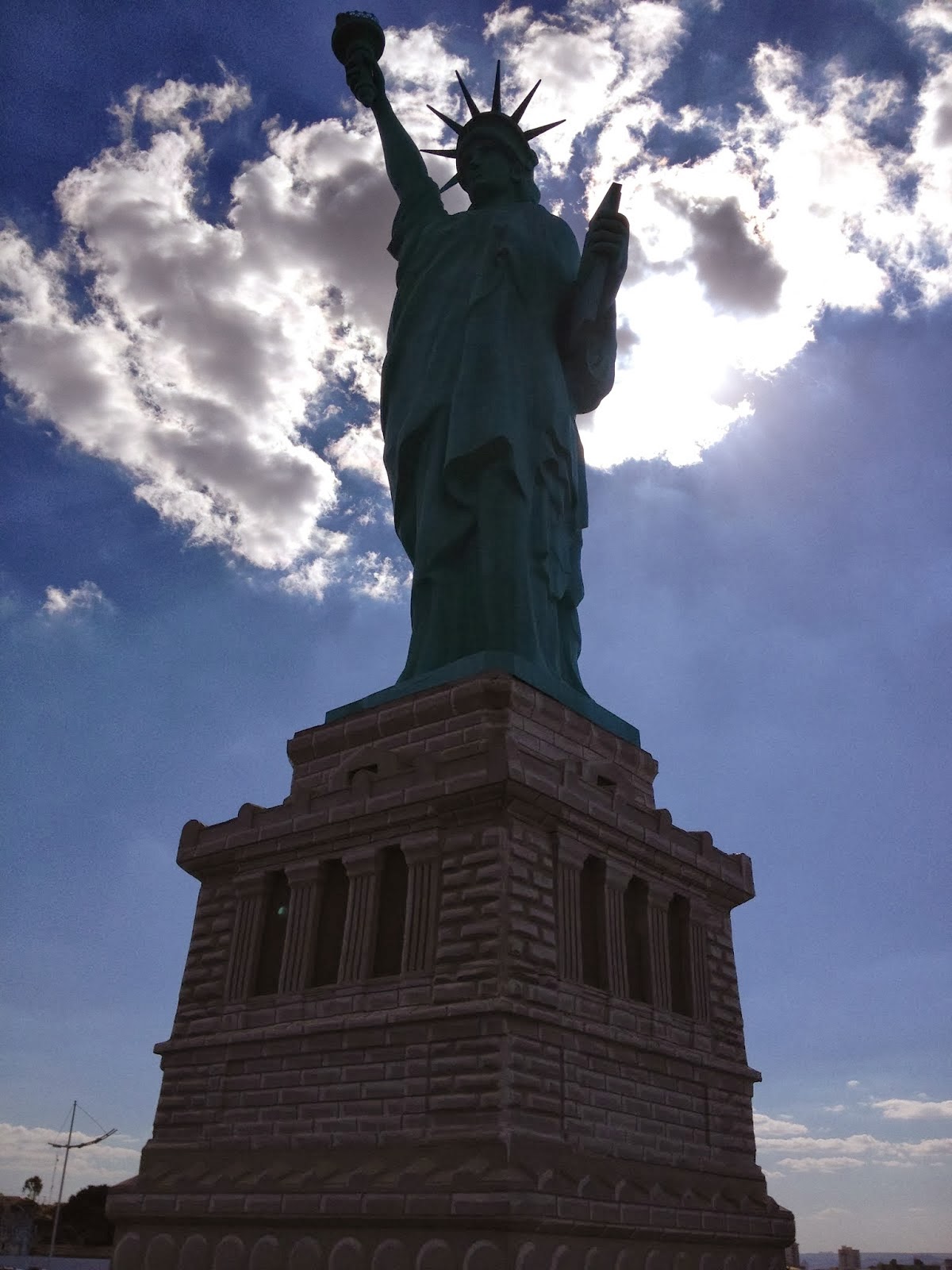 BLOG - TOCA DO CALANGO SUITES UBERLÂNDIA: Loja Havan vem para ...