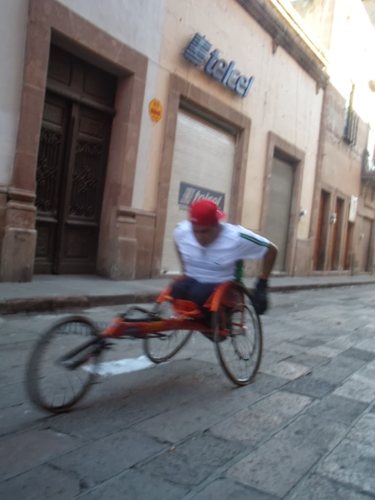 Radio Deportes FM: Alene Emere ganó el Medio Maratón Municipal