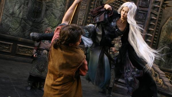 The DM from Outremer: The White-Haired Witch Class for Neo School Hack