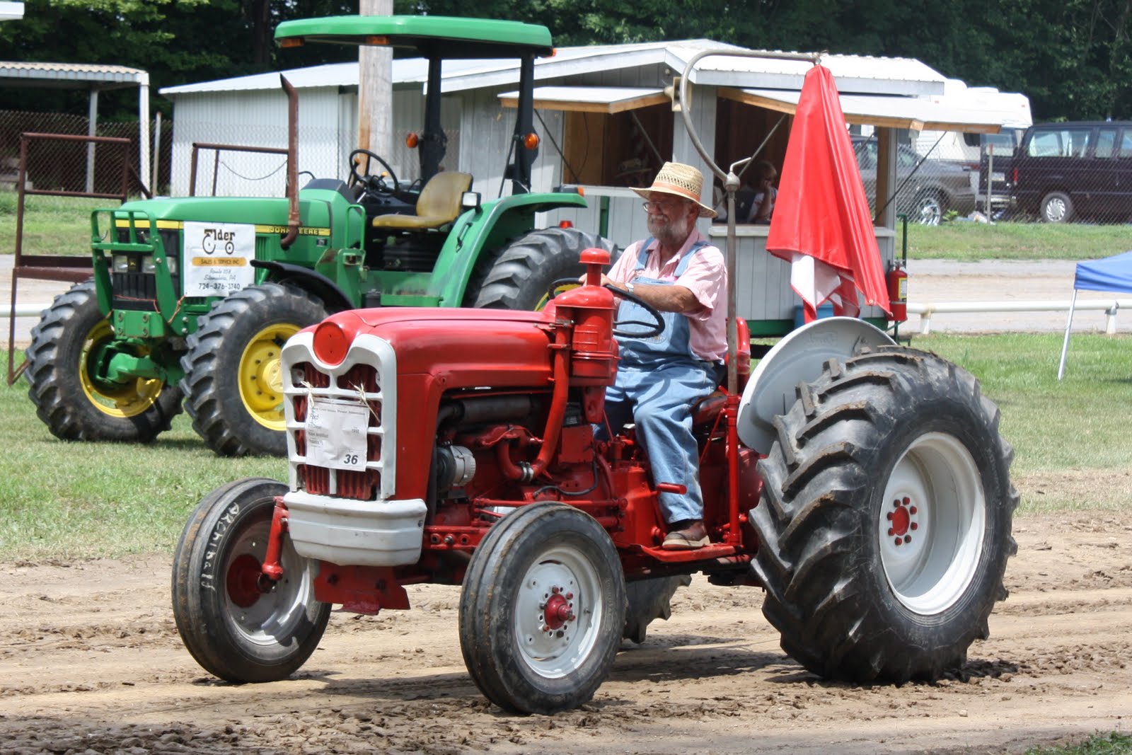 Women On Tractors: Old-Tractor Folk