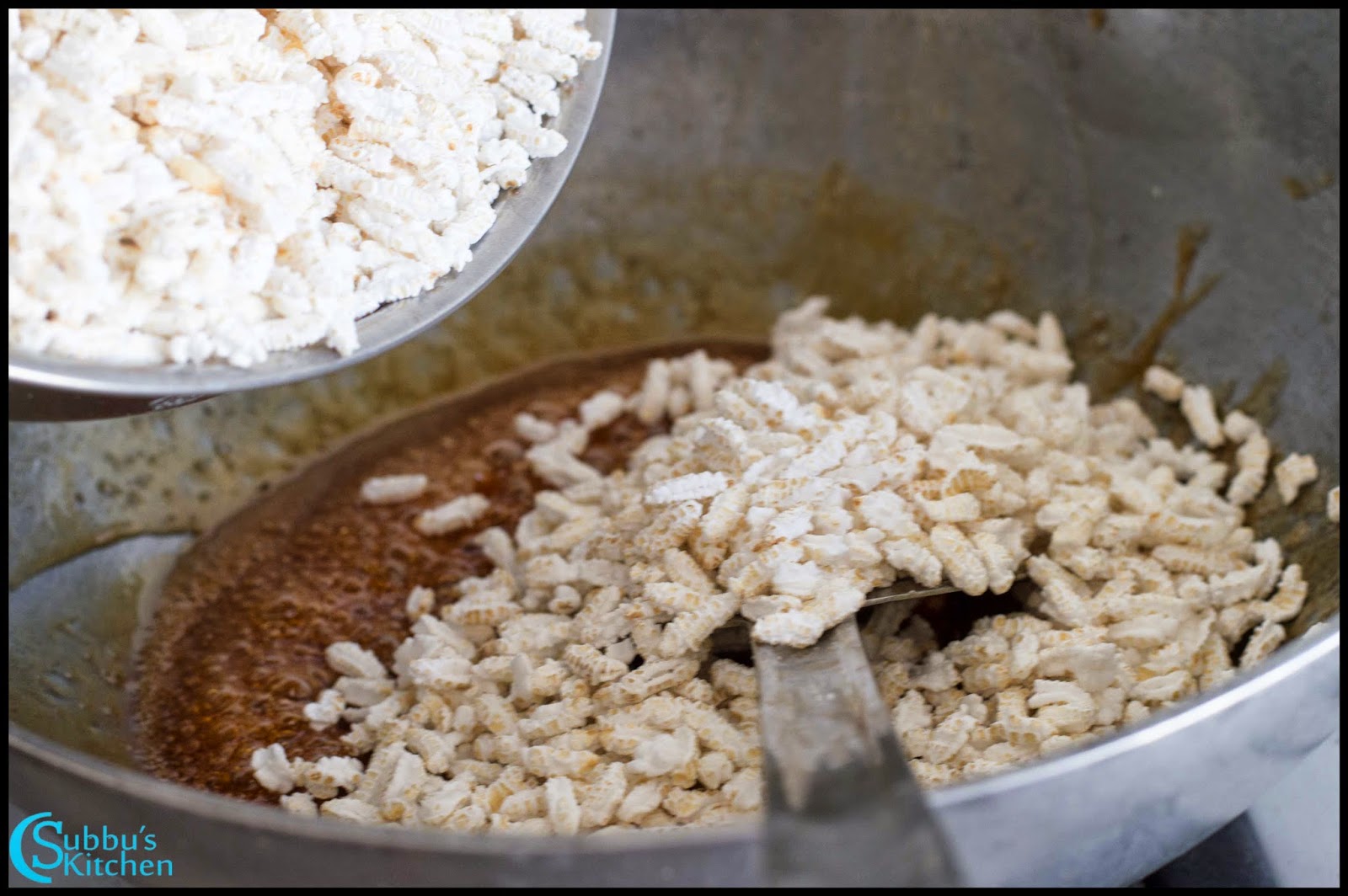 Pori Urundai Recipe | Aval Pori Urundai Recipe | Nel Pori Urundai ...