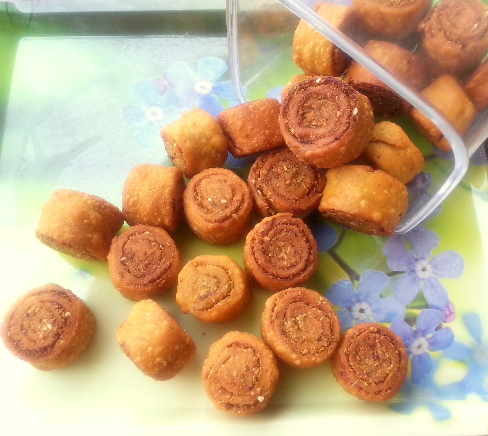 Annapurna: Bhakarwadi / Vegetarian Snack Recipe / Maharashtrian Cuisine