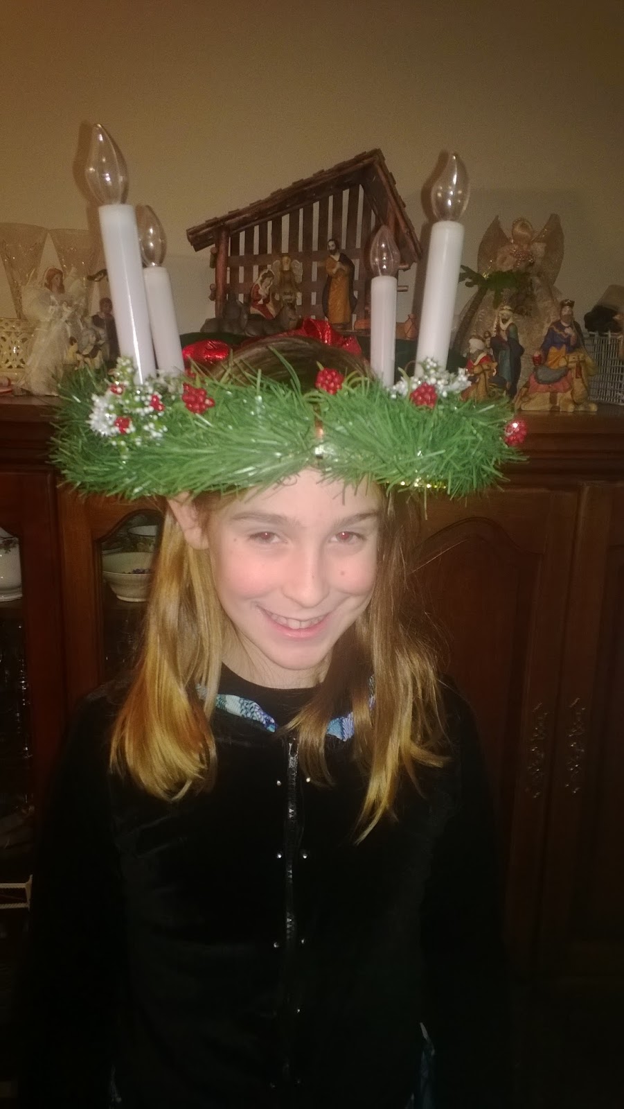 Veils and Vocations: A St Lucy Crown Tutorial
