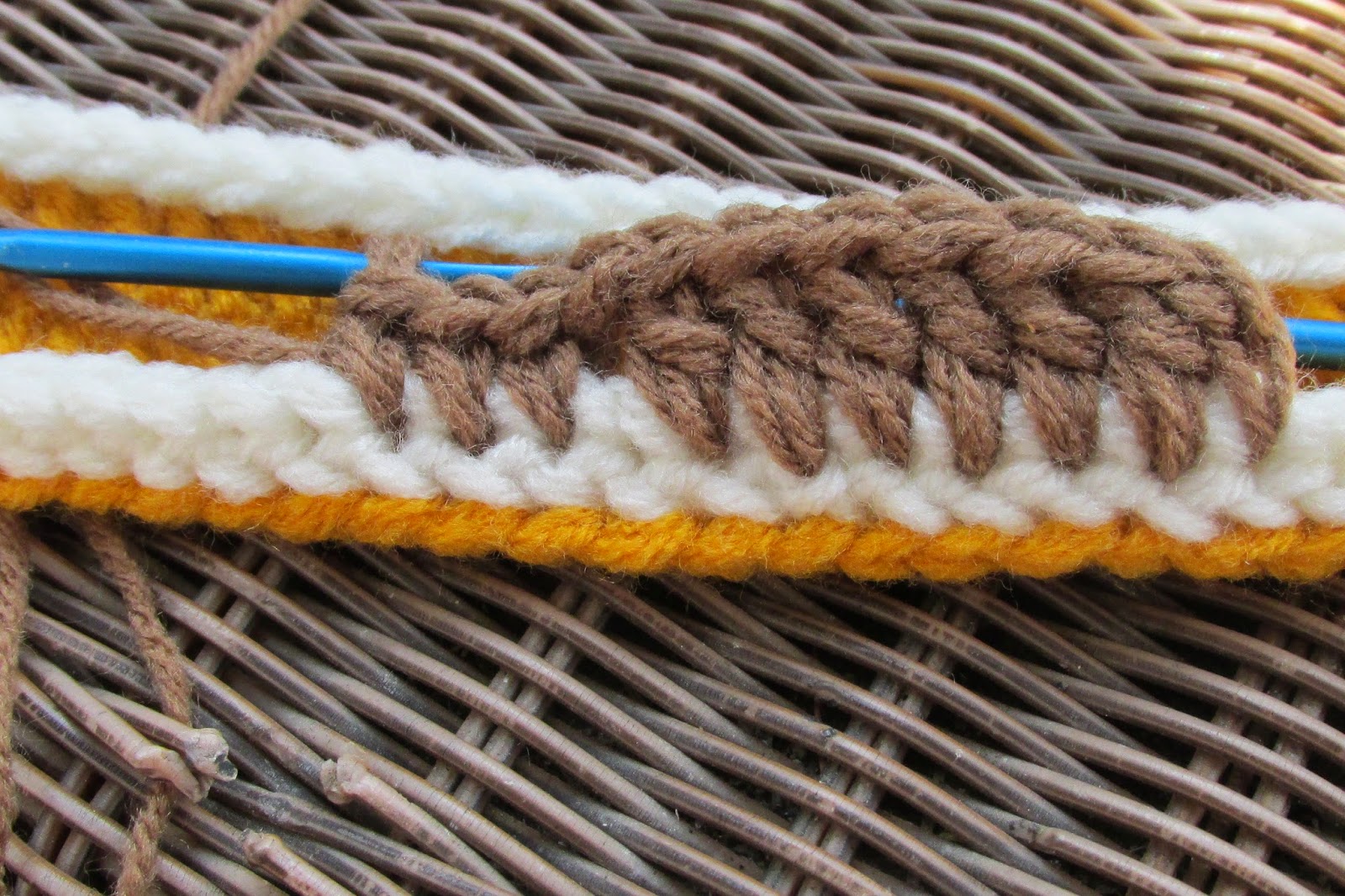 Grammy Dirlam: Neice's "Dam - It" A Free Crochet Tutorial
