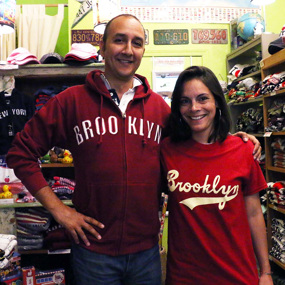 Brooklyn Gifts and Souvenirs: Brooklyn Sweatshirts and T-shirts
