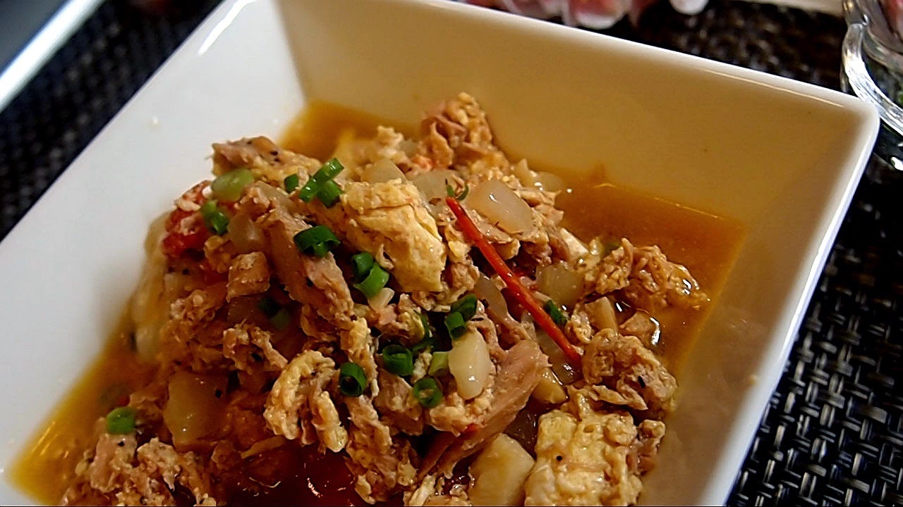 LUWEEH KITCHEN : Simpleng Ulam..Ginisang Tuna with Egg Drop