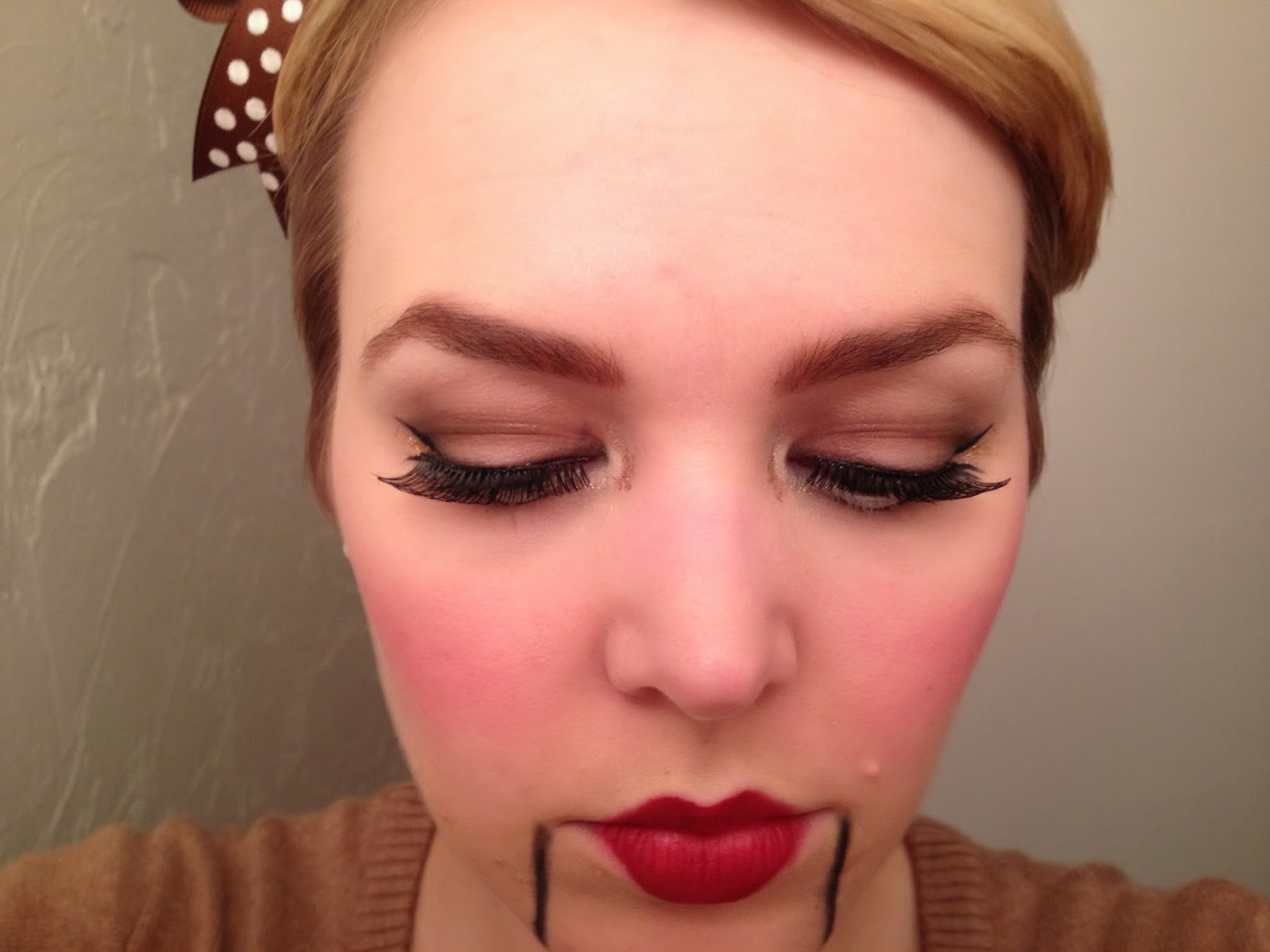 Hannah Explains It All: Halloween puppet makeup