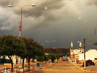 Chuvas caem no Junco do Seridó/PB após 21 meses de seca e alagam casas ...