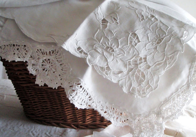 Cabin & Cottage : Choosing Linens