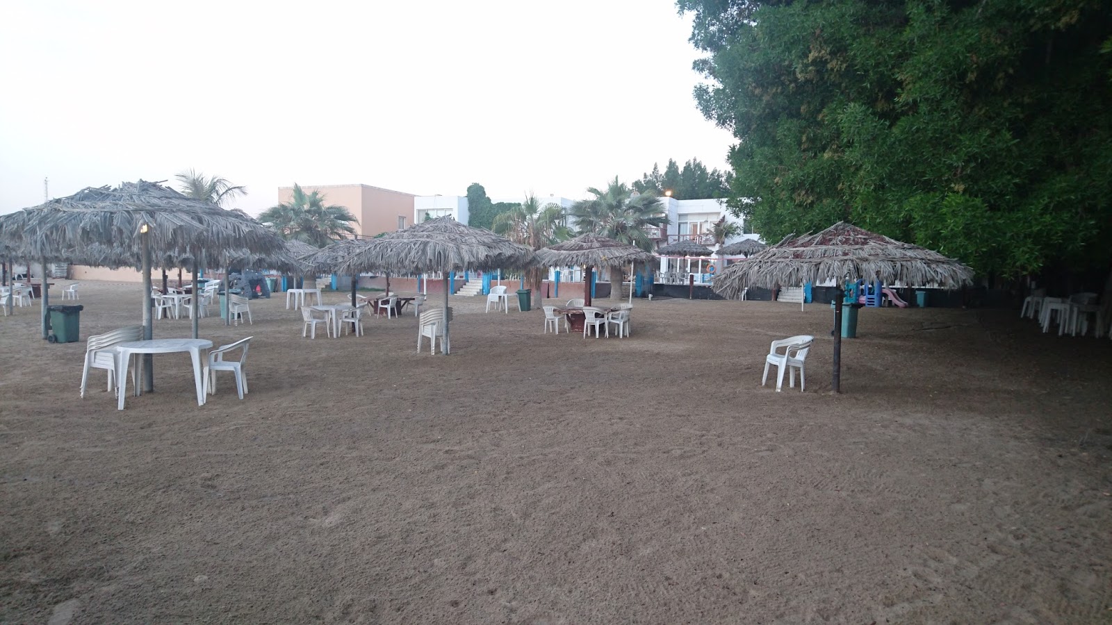 A Taste Of Saudi Arabia: Al Baher Beach Villas - Al Khobar