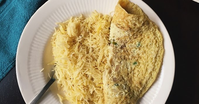 My Life in Yanbu!: Umma's Balaleet | Middle Eastern Breakfast Dish