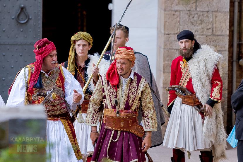 ΕΝΤΥΠΩΣΙΑΚΑ ΦΩΤΟΓΡΑΦΙΚΑ ΣΤΙΓΜΙΟΤΥΠΑ ΑΠΌ ΤΗΝ ΛΑΜΠΡΗ ΕΟΡΤΗ ΣΤΟ ΜΕΓΑ ...