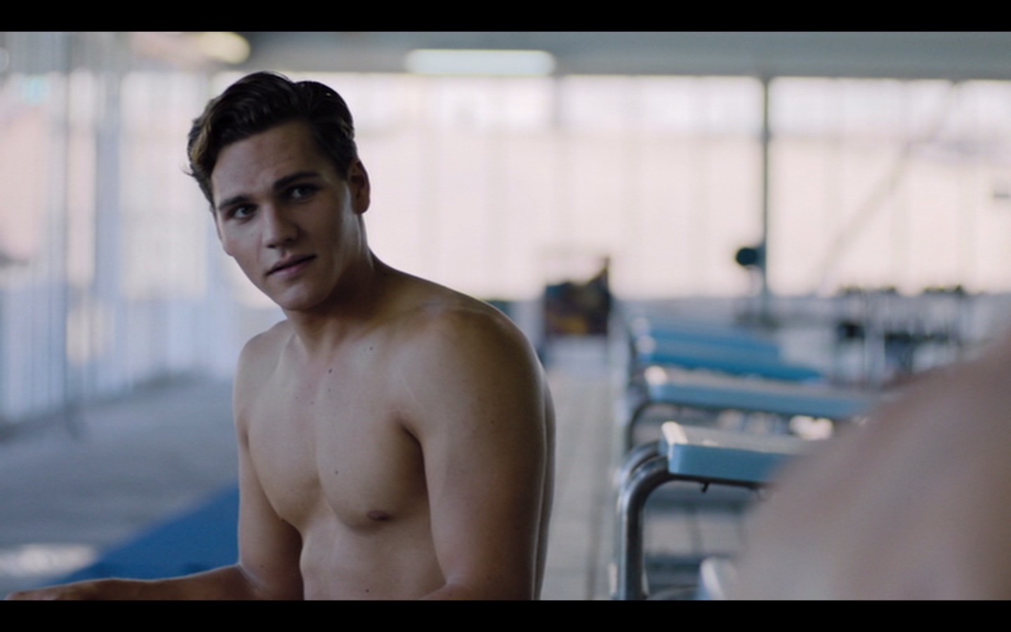 Barracuda (Part II) - Elias Anton & Ben Kindon 🎥 - Desnudos en películas