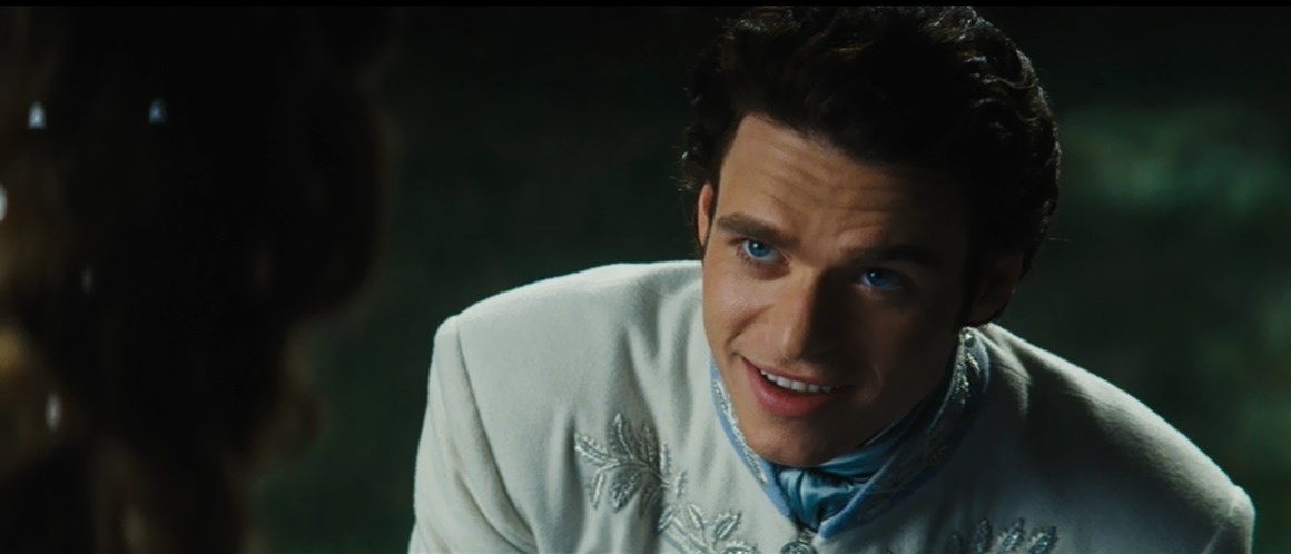 Along the Brandywine: Movie Review: Cinderella (2015) with Lily James ...