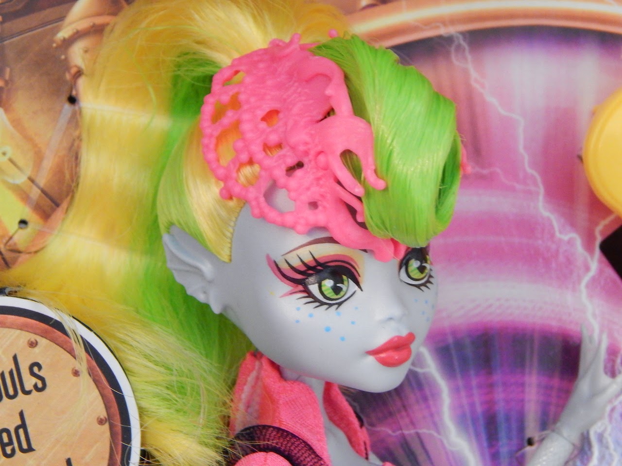 monster high: Fotos de Lagonna fire!!!!!
