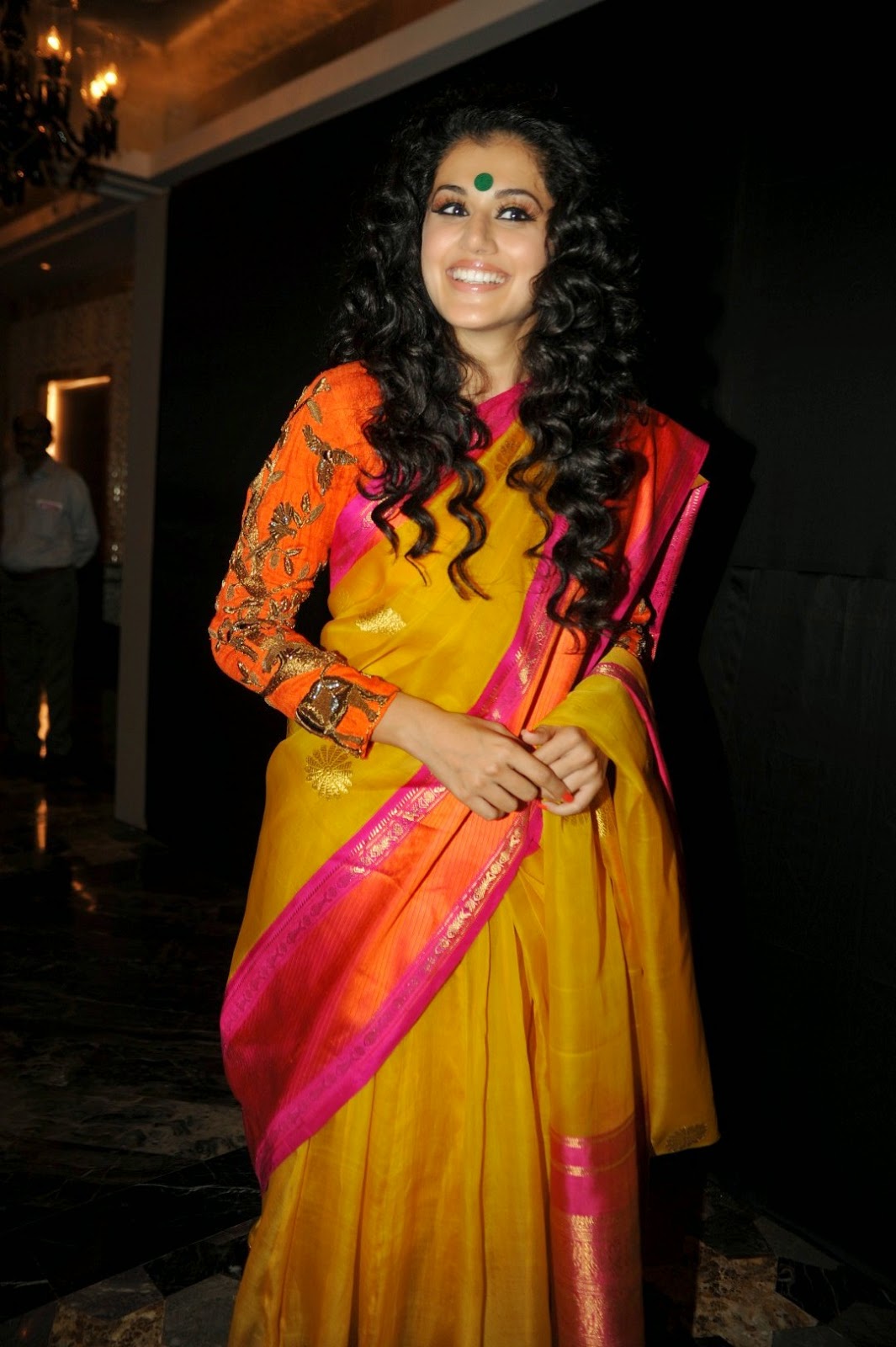Bollywood Actress Saree Collections: Tapsee In Gaurang Shah Saree At ...