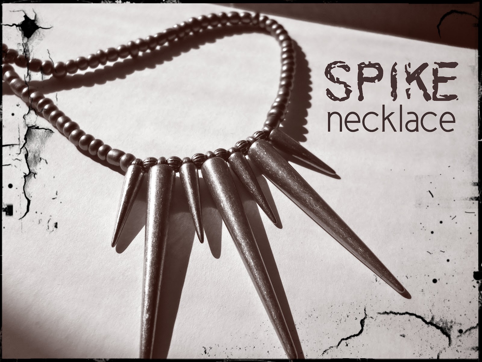 the Metric Child: DIY// spike necklace