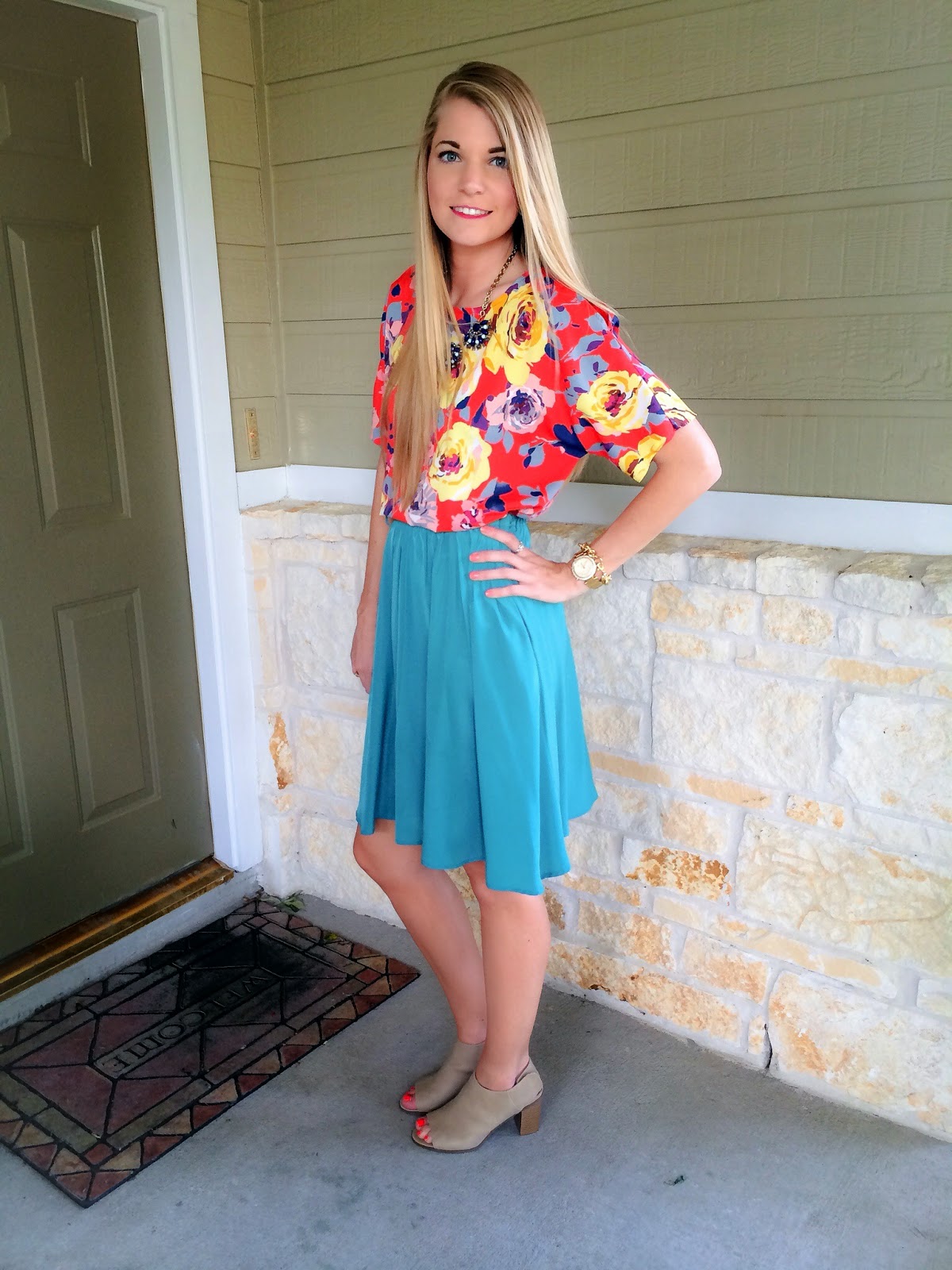 The Southern Shell: Red Floral