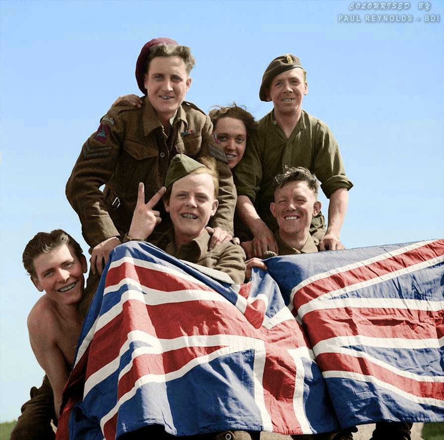 50 Breathtaking WWII Colorized Photos Look Like They Were Taken ...