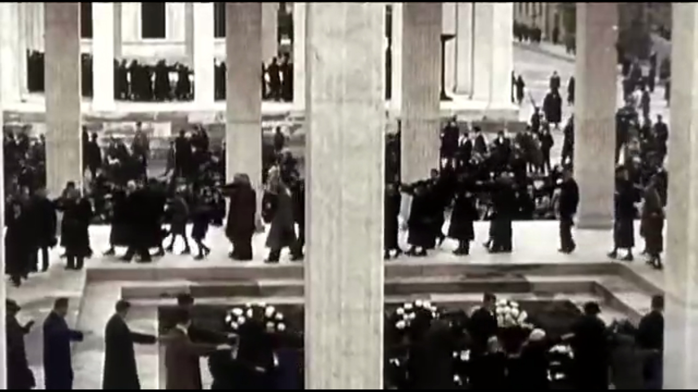 budrus pilietis: Hitleris. Pirma dalis. Grėsmė.