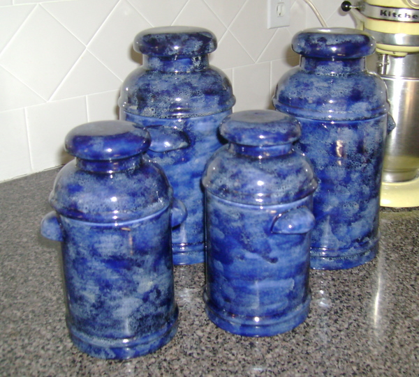 Who Makes Up This Craft?: Turquoise Kitchen Canisters