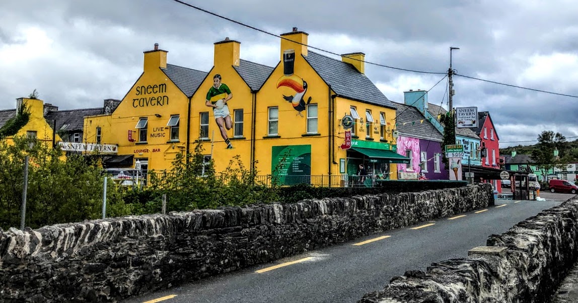 Patrick Comerford: When Sneem was a knot in the river and had ‘a very ...