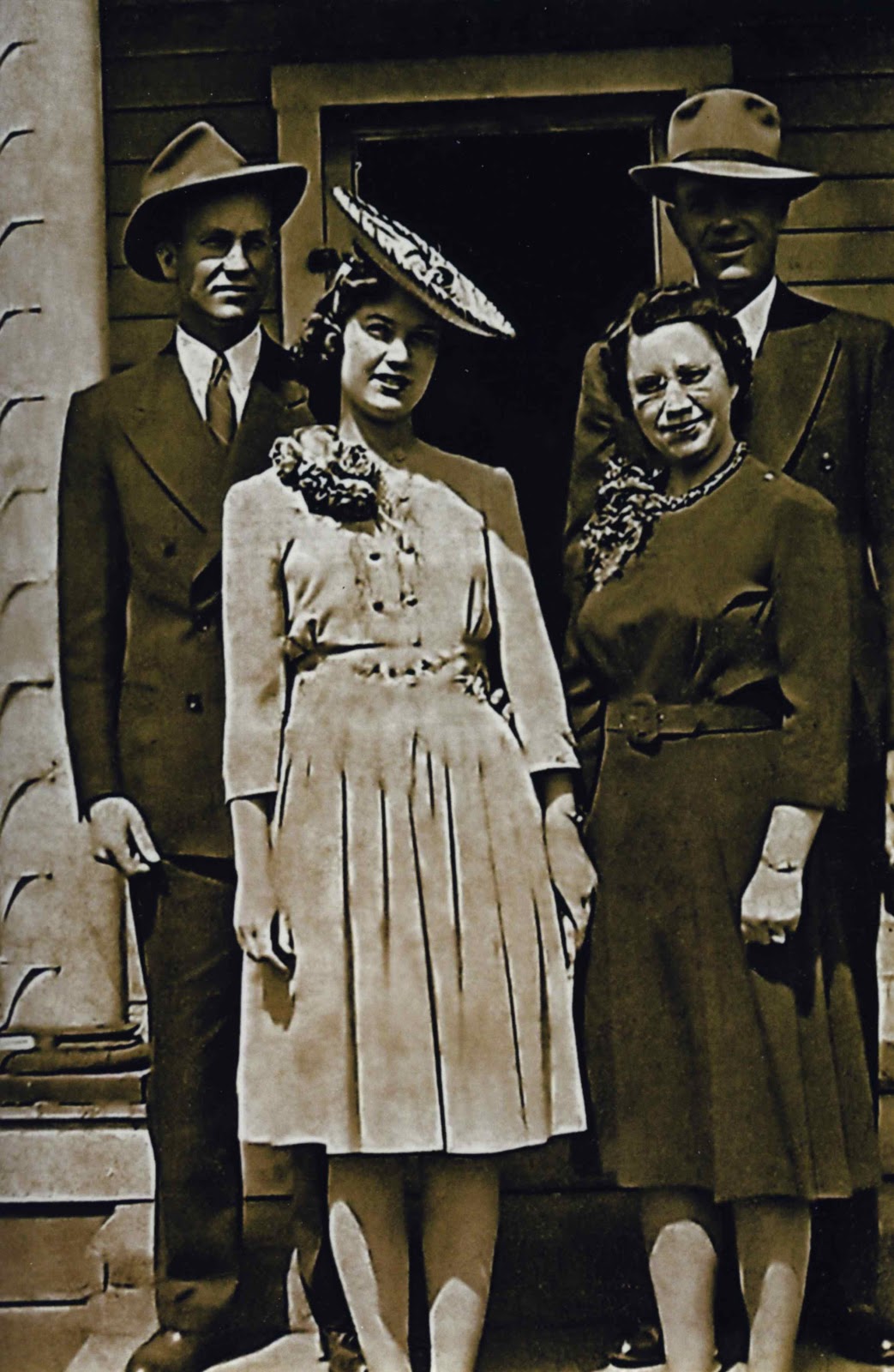 GatheringGardiners: Calbert Edward Bingham 1918 - 2009